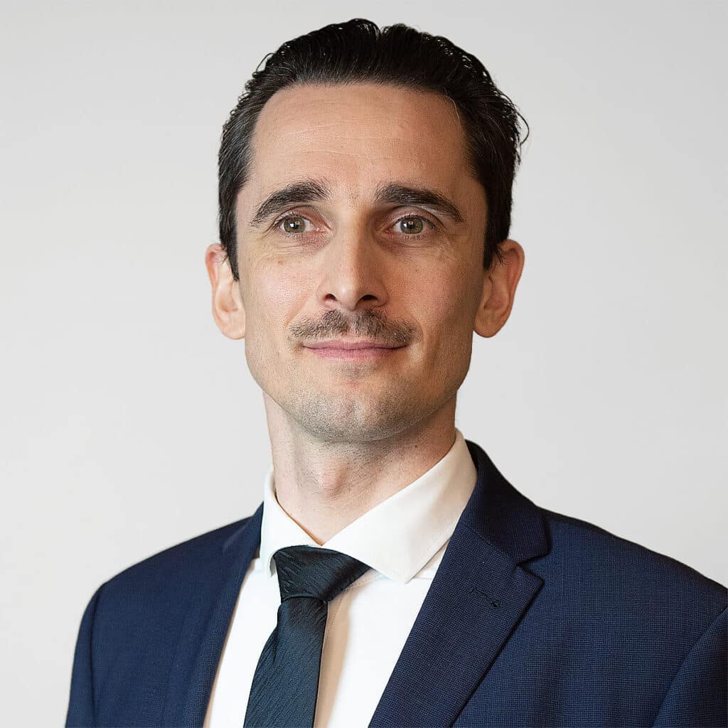 Markus Wulz (EN) - PALLAS CAPITAL Corporate Solutions GmbH